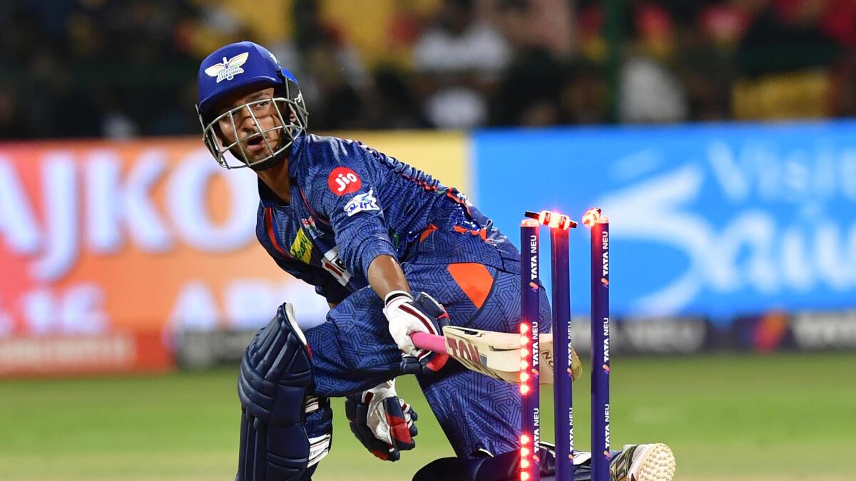 Types of Outs in Cricket: From Bowled to Run Out - CricHeroes