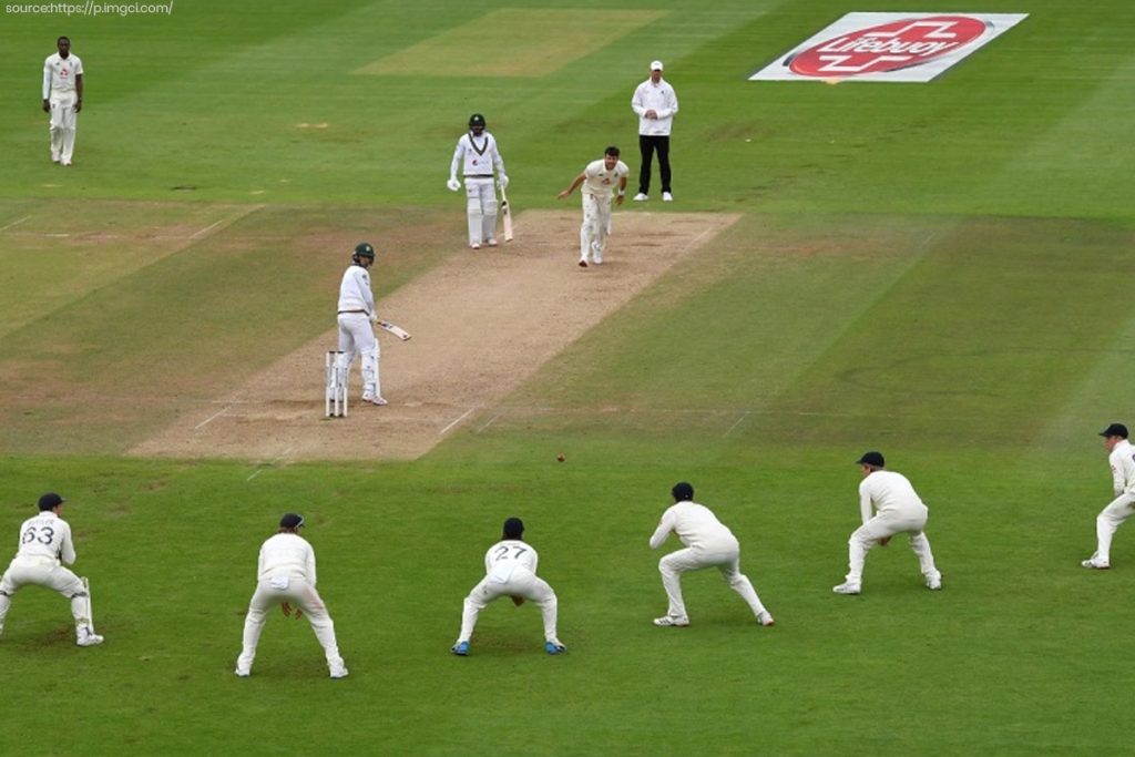 Caught Out in Cricket: How to Avoid Getting Out & Stay at the Crease ...
